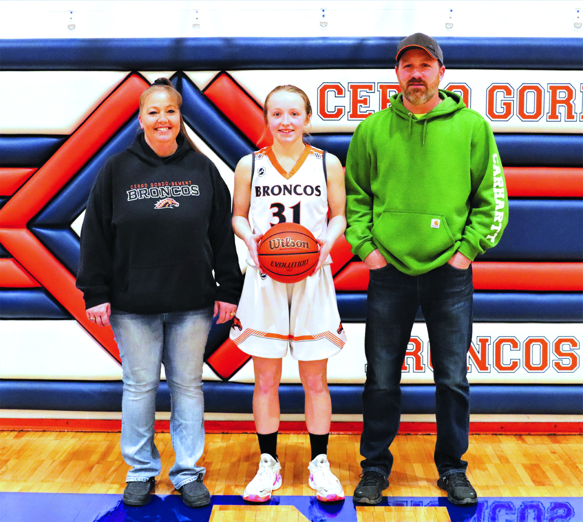 GARRETT SCORES 1,000 CAREER POINT. – The County Chronicle