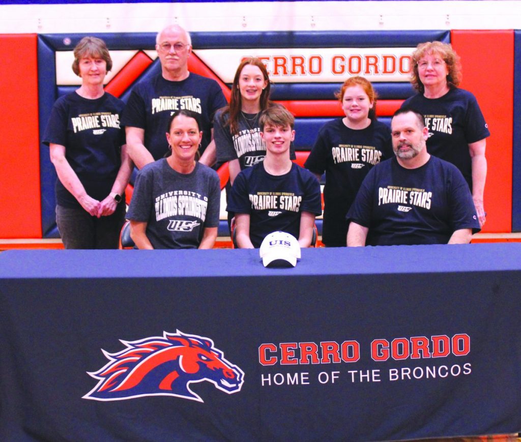 Dylan Howell signs to UI Springfield – The County Chronicle