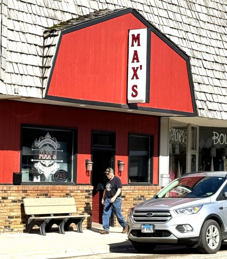 Two Arthur businesses opened their doors – The County Chronicle